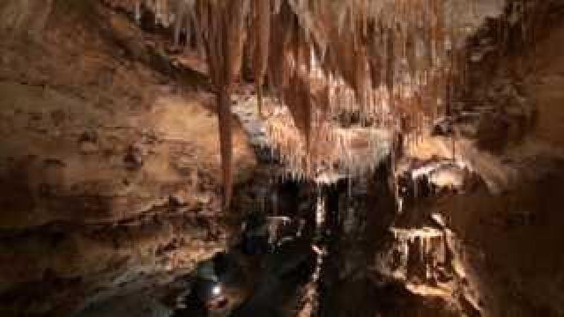 Adventure Arkansas: Cosmic Caverns | 5newsonline.com