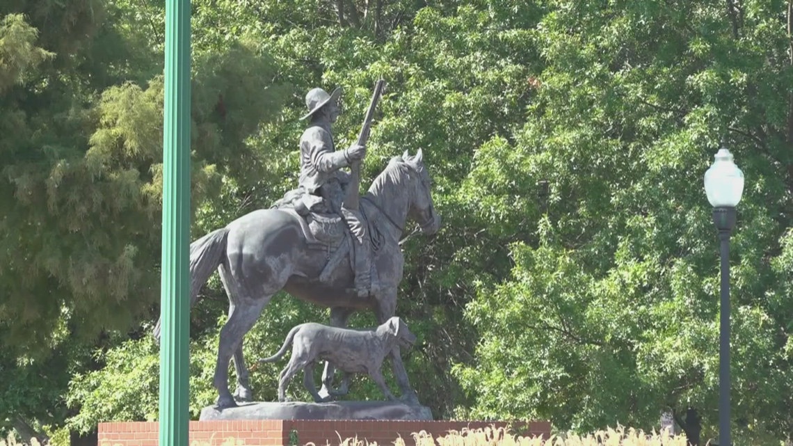 Survey finds safety, homelessness top concerns for visitors in downtown ...