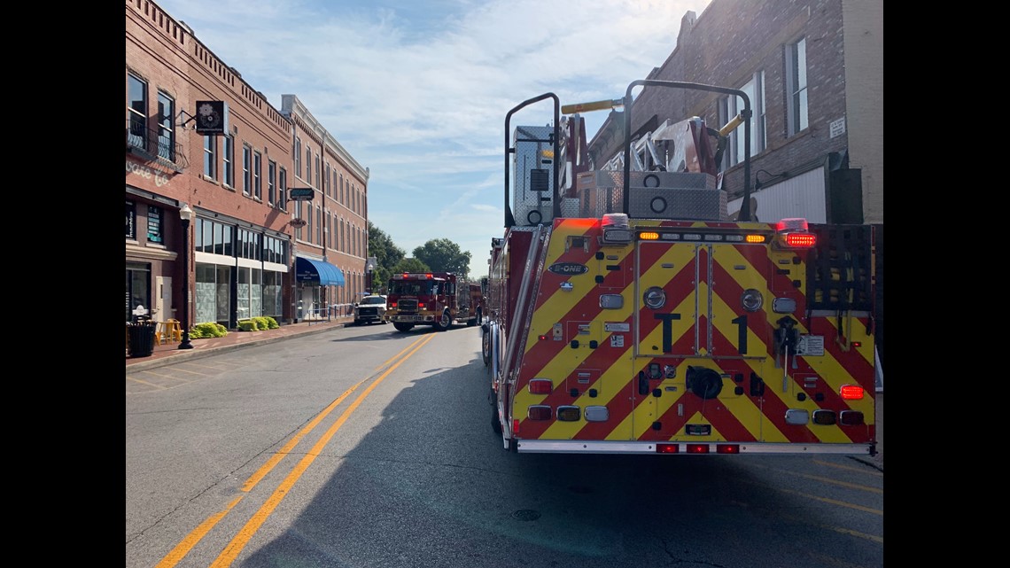 Bentonville City Hall Evacuated After Smoke Seen In Building ...