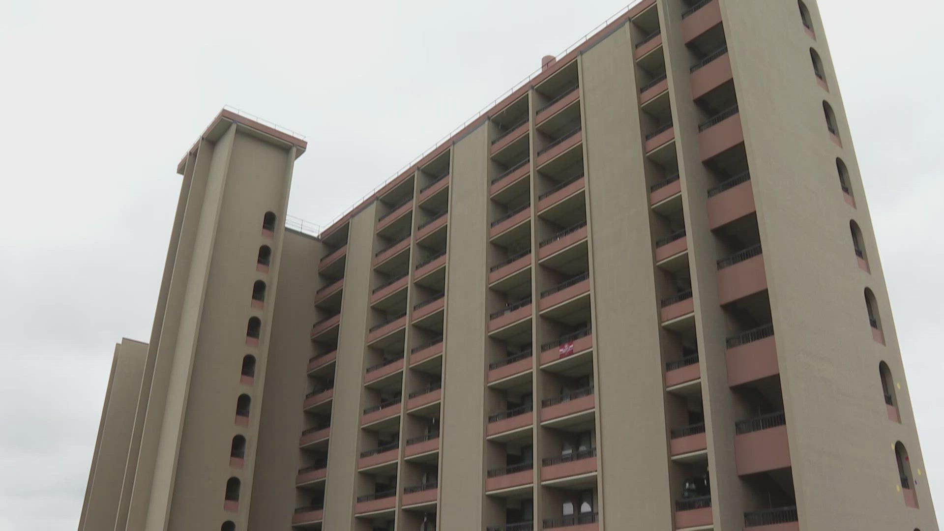 Residents raise bed bug concerns at a Fayetteville public housing ...