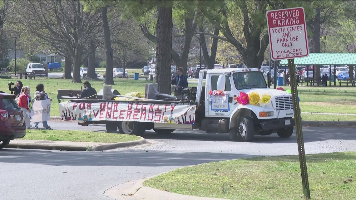 Springdale rally addresses immigration, labor rights | 5newsonline.com