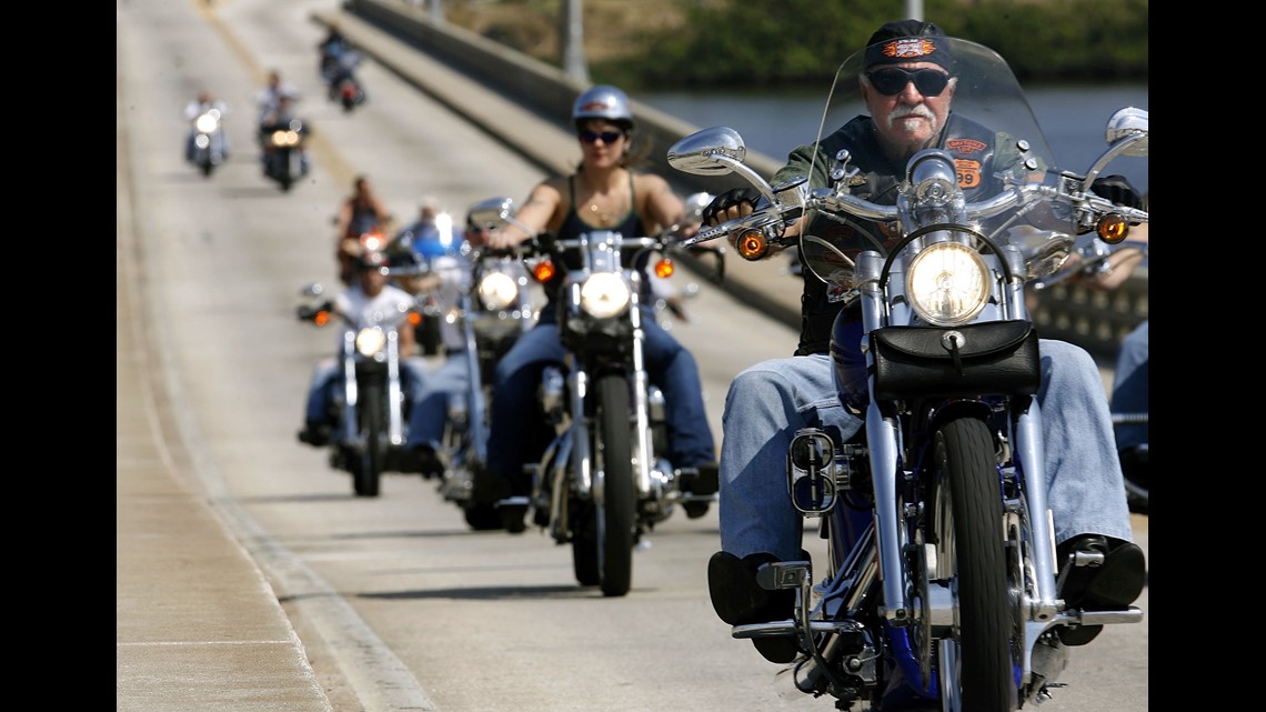 Bikers Bid Goodbye To 7 Motorcyclists Killed In Crash | 5newsonline.com