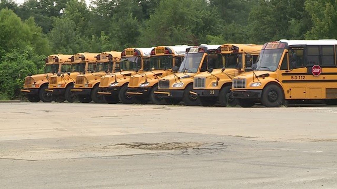Fayetteville School Bus Drivers Prepare For New Year | 5newsonline.com