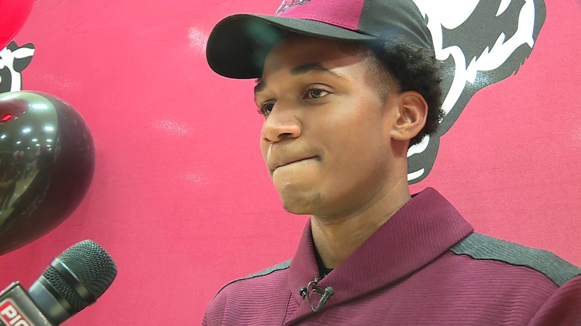 Northside’s Isaiah Joe Signs With Razorbacks | 5newsonline.com