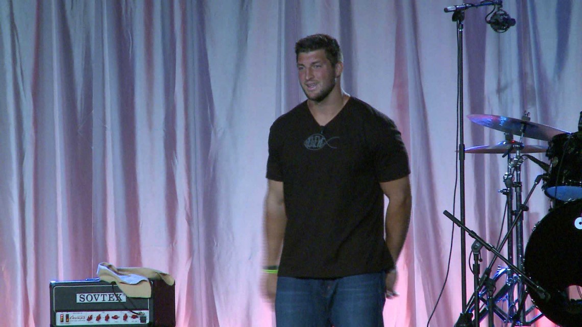 VIDEO: Tim Tebow Speech at Southwest Showcase Rally | 5newsonline.com