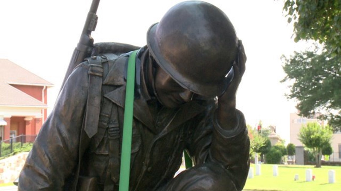 High Five: Memorial Statue For Veterans Arrives In Fort Smith ...