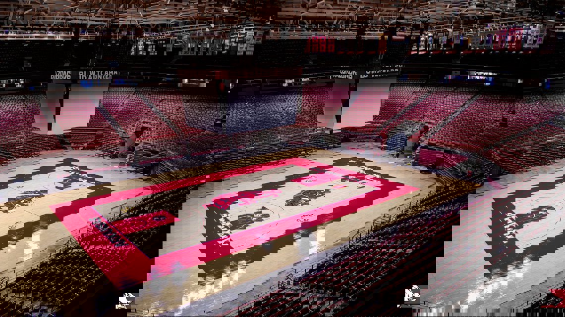 Retro 'Slobbering Hog' logo returns to Bud Walton Arena | 5newsonline.com