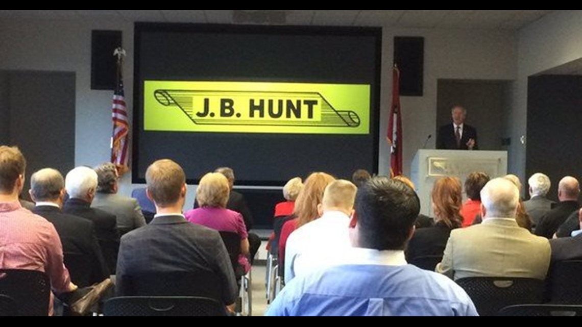 J.B. Hunt Announces Expansion, 1,000 New Jobs At Lowell Corporate ...