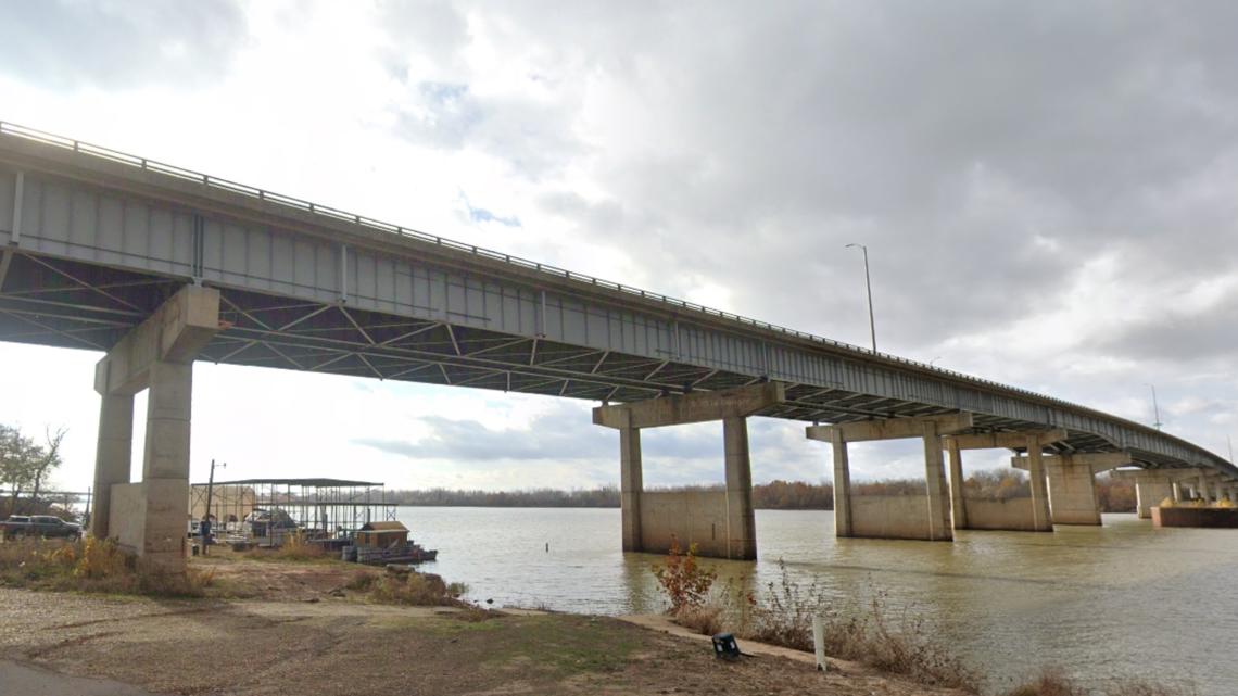 Why is the construction on the Midland Bridge delayed? | 5newsonline.com
