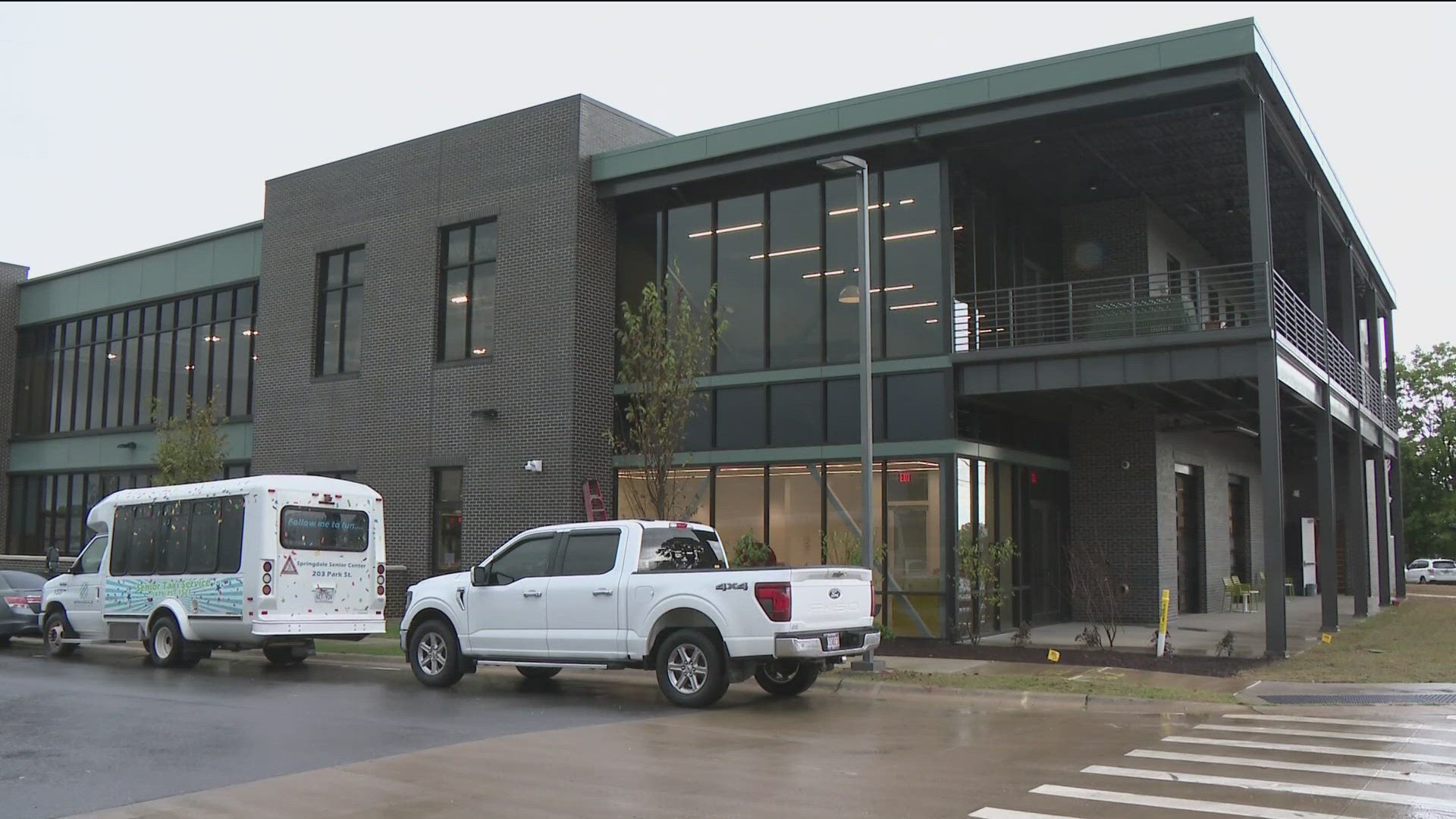 Springdale's new senior center opens | 5newsonline.com