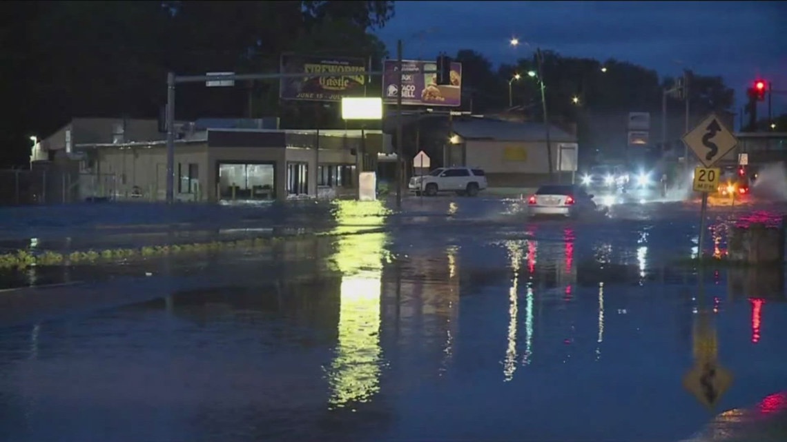 Tropical Storm Beryl expected to bring possible flooding and gusty ...