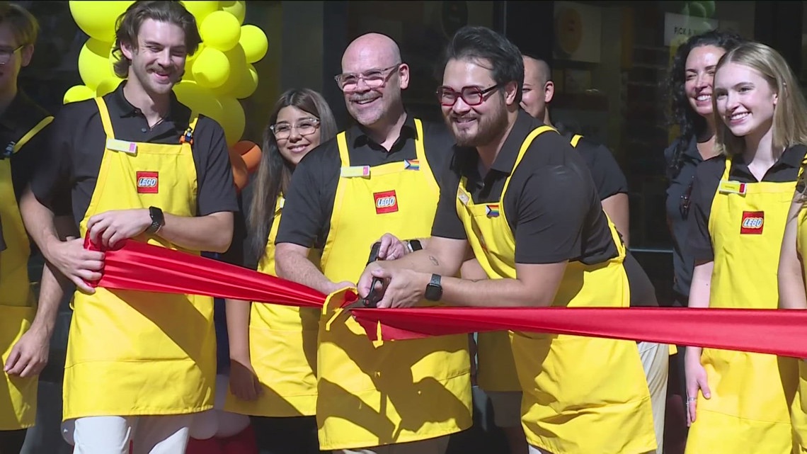 First-ever LEGO store in Arkansas opening in Rogers | Here's what we ...