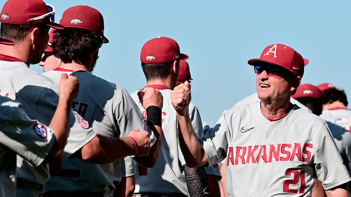 Razorback baseball advances to super regionals | 5newsonline.com