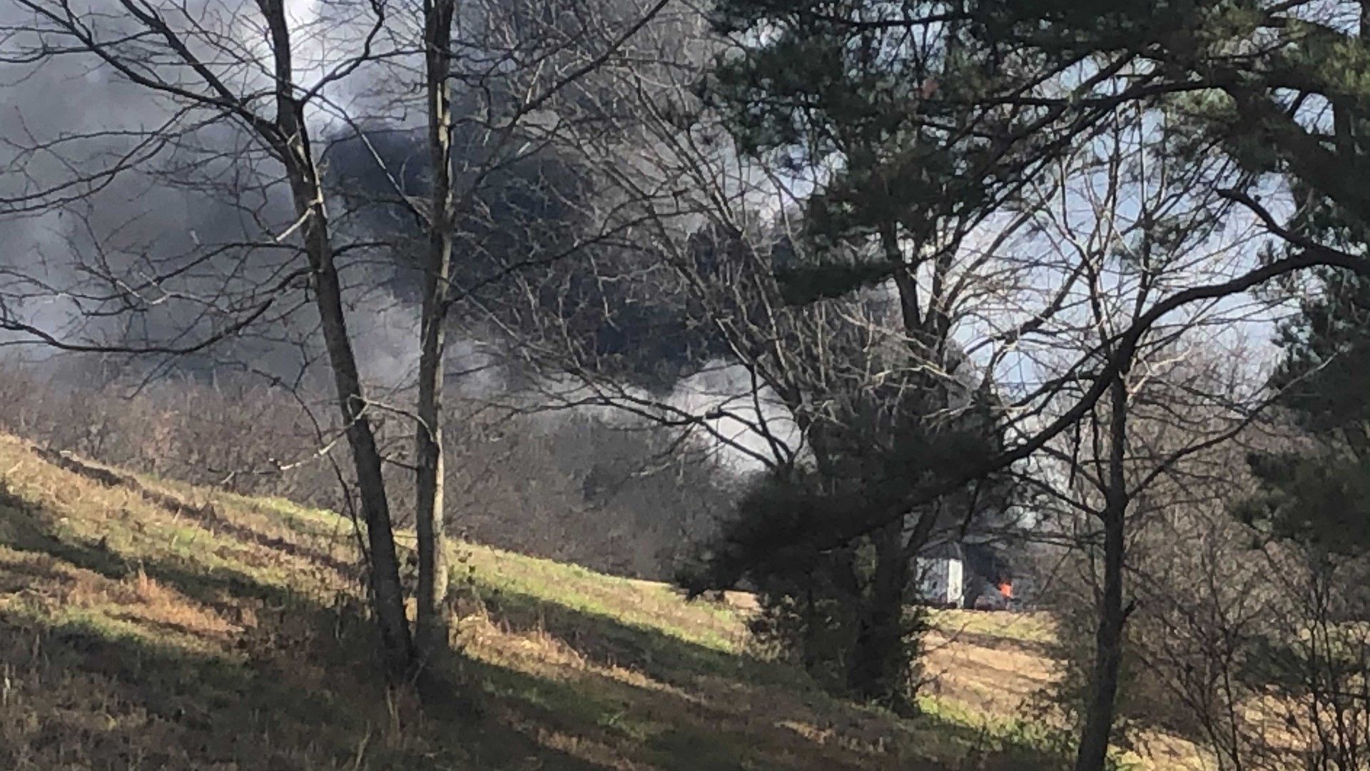 Suspect arrested after tanker truck rolls over on I-40 near Ozark ...