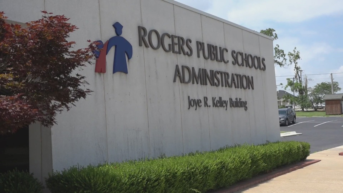 Walmart Warns Customers That Refund Checks Are Real, Not Scams ...