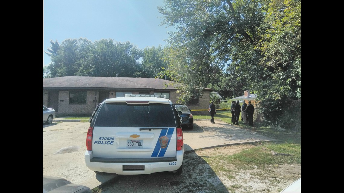 Rogers Police Searching For Attempted Armed Robbery Suspects ...