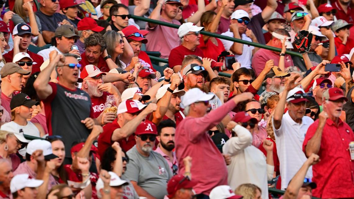 Arkansas Razorback fans line up early for Hog Pen seats ahead of Friday ...