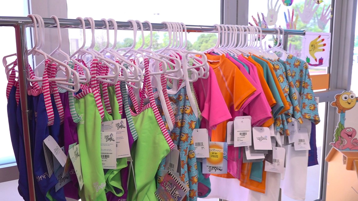 How a child's swimsuit color impacts drowning risk | 5newsonline.com