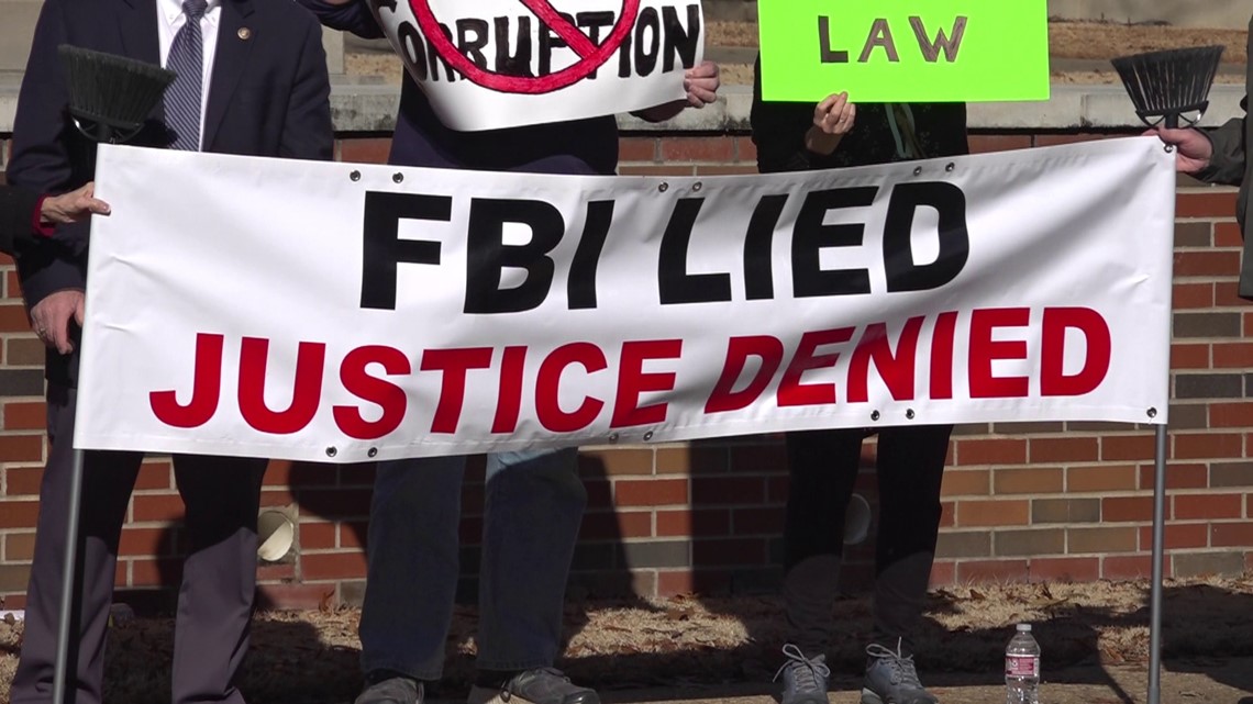 FBI agent avoids prison time in Arkansas corruption case | 5newsonline.com