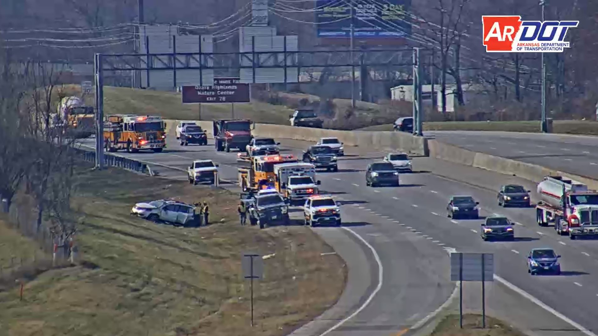 Rolled-over vehicle in Springdale on I-49 near Exit 76 | 5newsonline.com