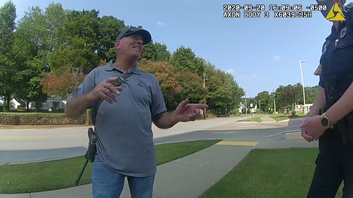 Prosecutors build case against Arkansas man seen at Capitol riot ...