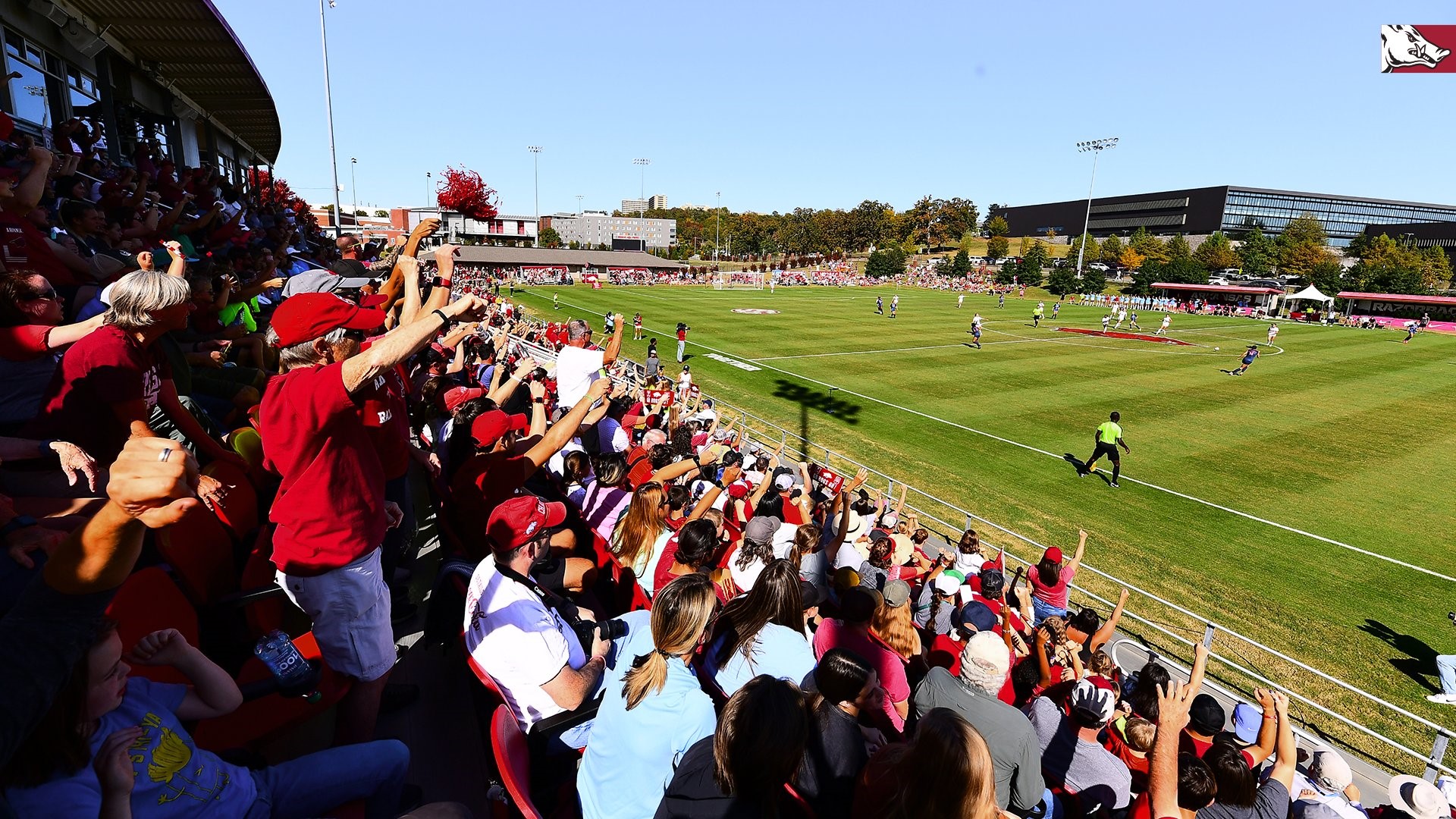Razorback soccer clinches a share of SEC title with 5-1 win over Ole ...