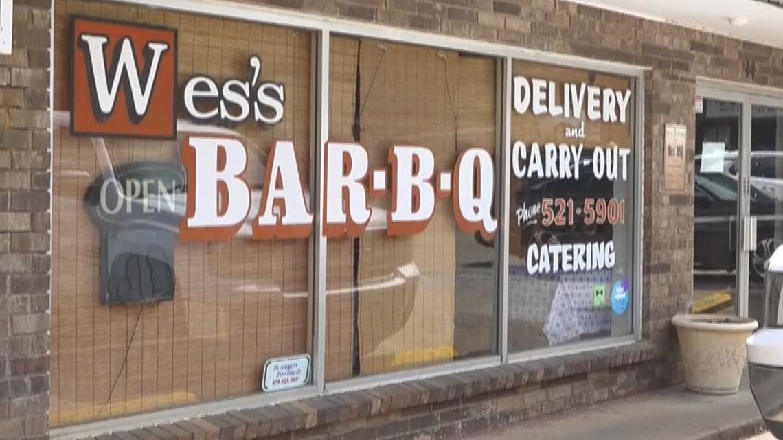 Fayetteville honors beloved Wes's BBQ owner Wesley Whitmore at memorial ...