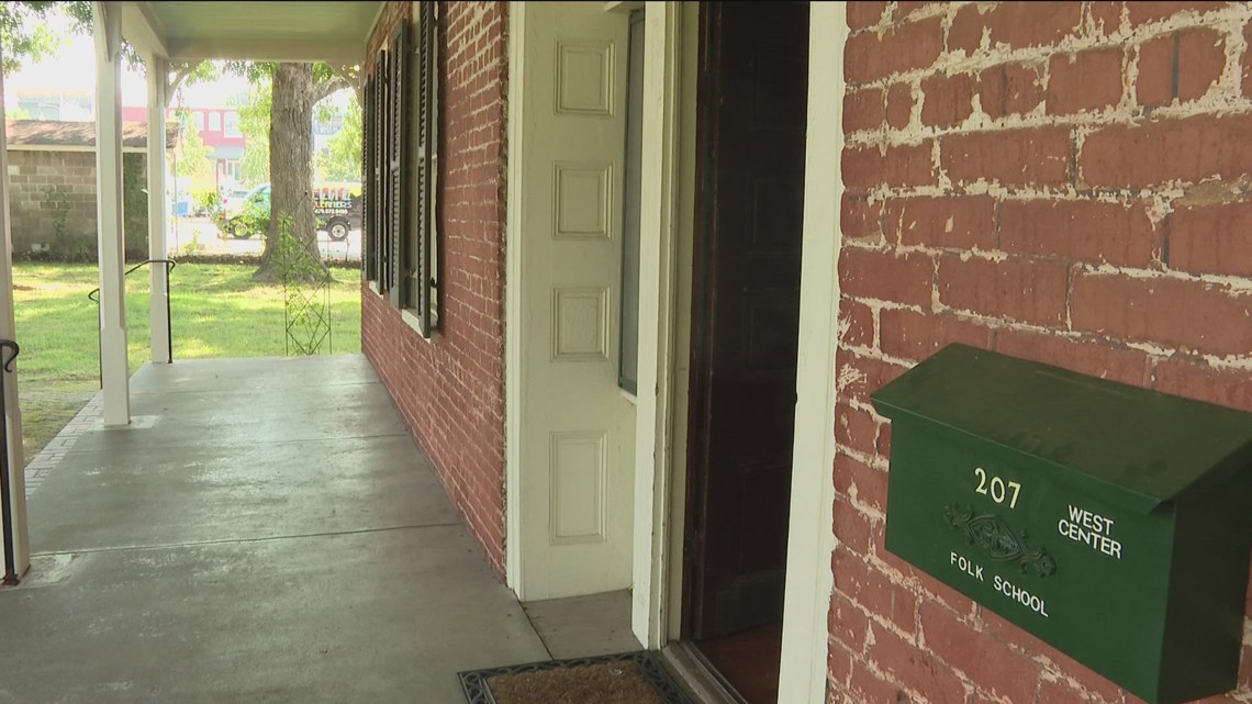 Nonprofit takes over Folk School of Fayetteville at historic Walker ...
