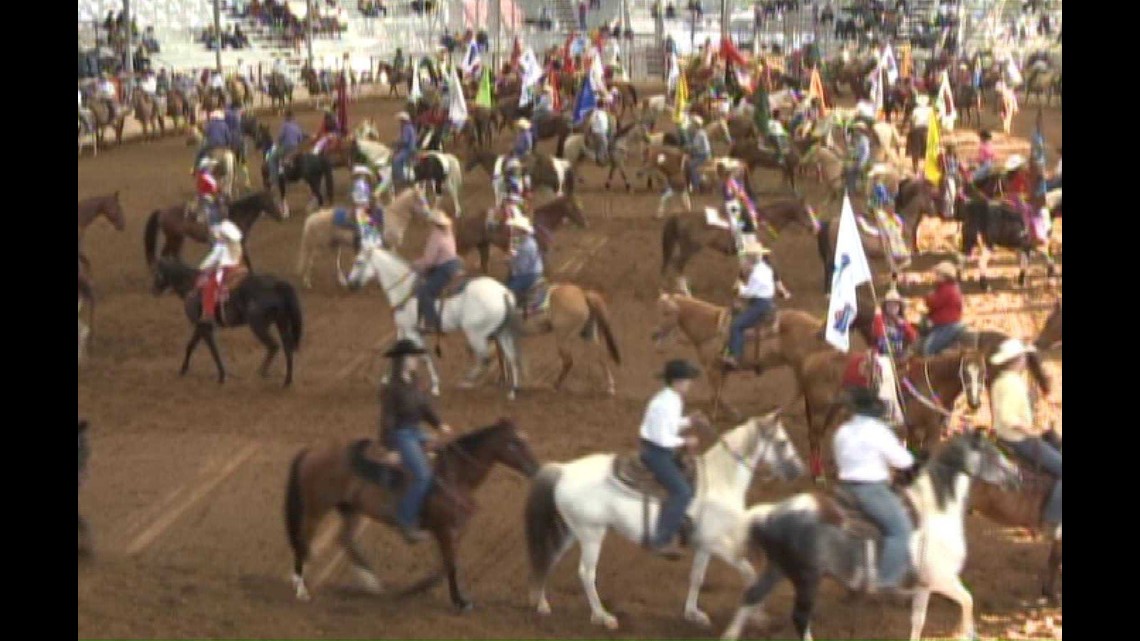 VIDEO: Old Fort Days Rodeo Family Night | 5newsonline.com