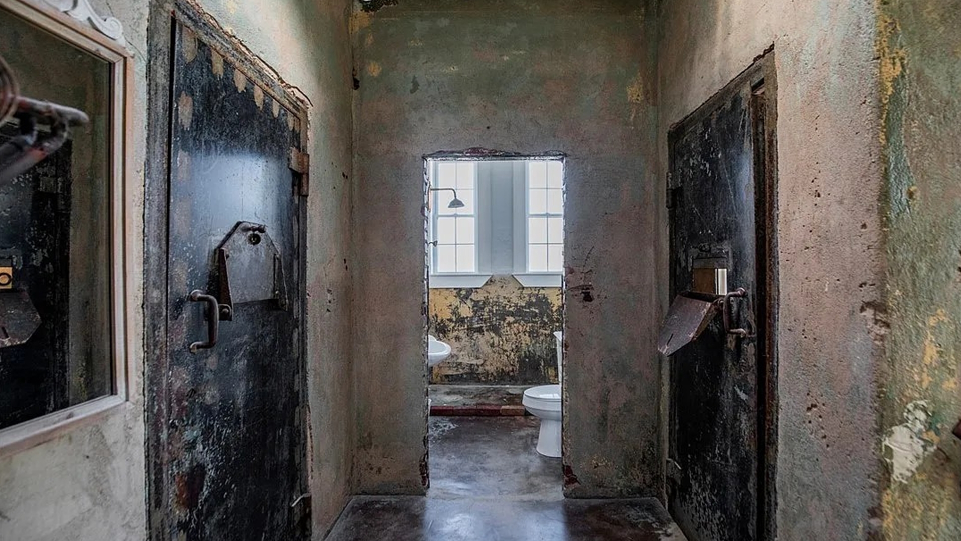 Photos | Renovated 1914 Arkansas jailhouse | 5newsonline.com