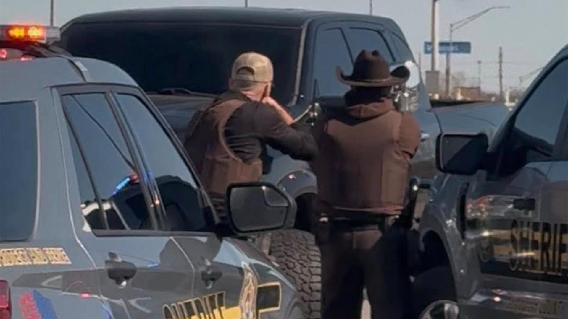 Police: Naked hit-and-run suspect led pursuit on I-40 in Sequoyah ...