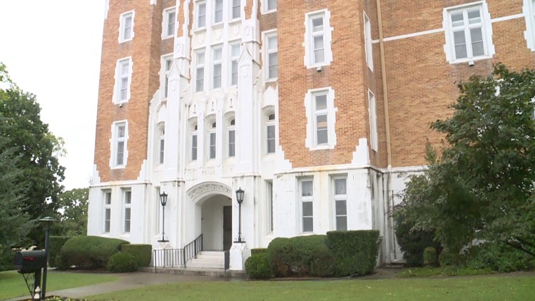 Historic Robert S. Kerr Mansion Up For Auction | 5newsonline.com