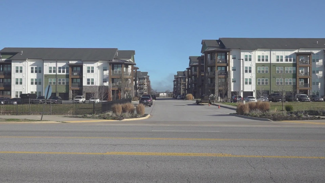 Bankruptcy filed for Rogers apartment complex owners as residents raise ...