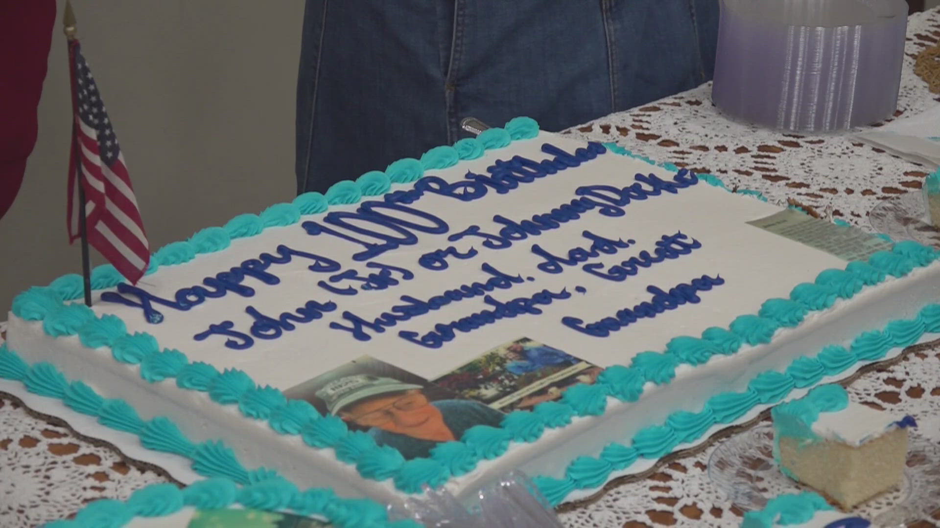 Fayetteville WWII veteran celebrates 100th birthday | 5newsonline.com