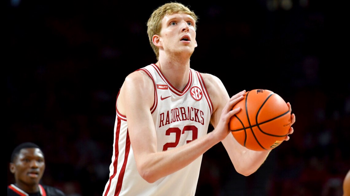 Arkansas forward Connor Vanover entering transfer portal | 5newsonline.com