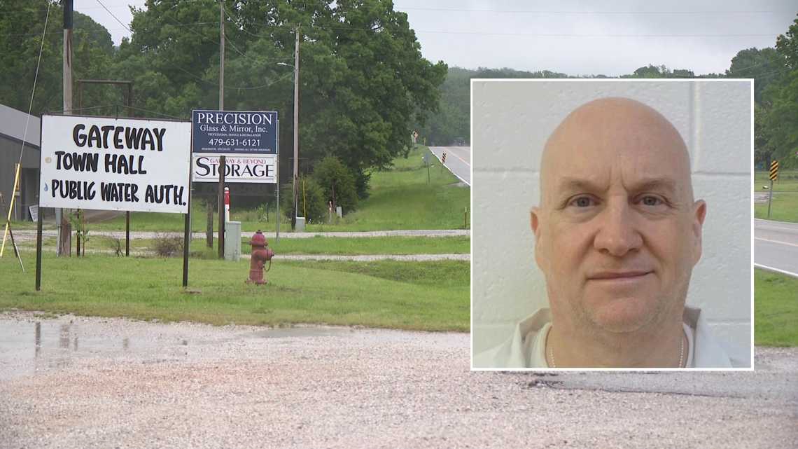 Where is Gateway, Arkansas? | Ex-police chief escapes prison ...