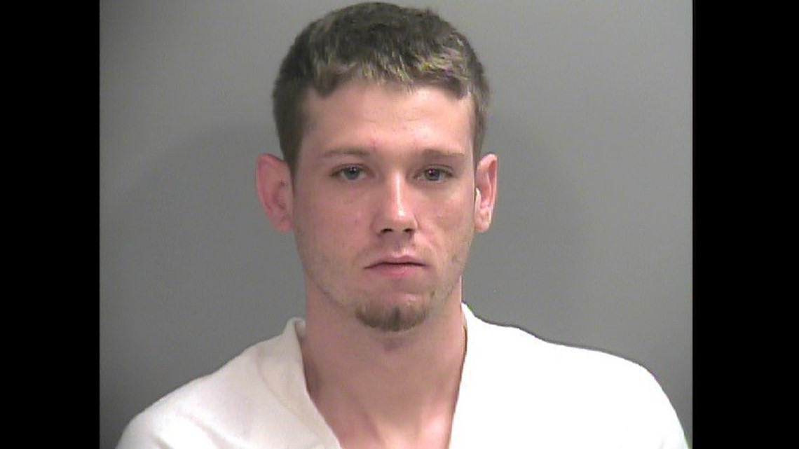 Fake Officer Breaks into Cars, Threatens to Shoot Witnesses ...