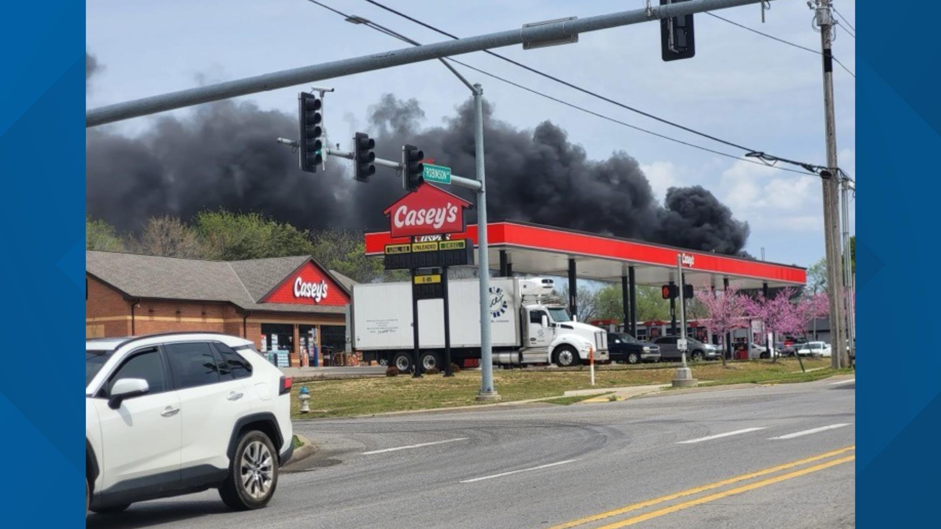 Springdale crews tackle Robinson Avenue vehicle fire | 5newsonline.com