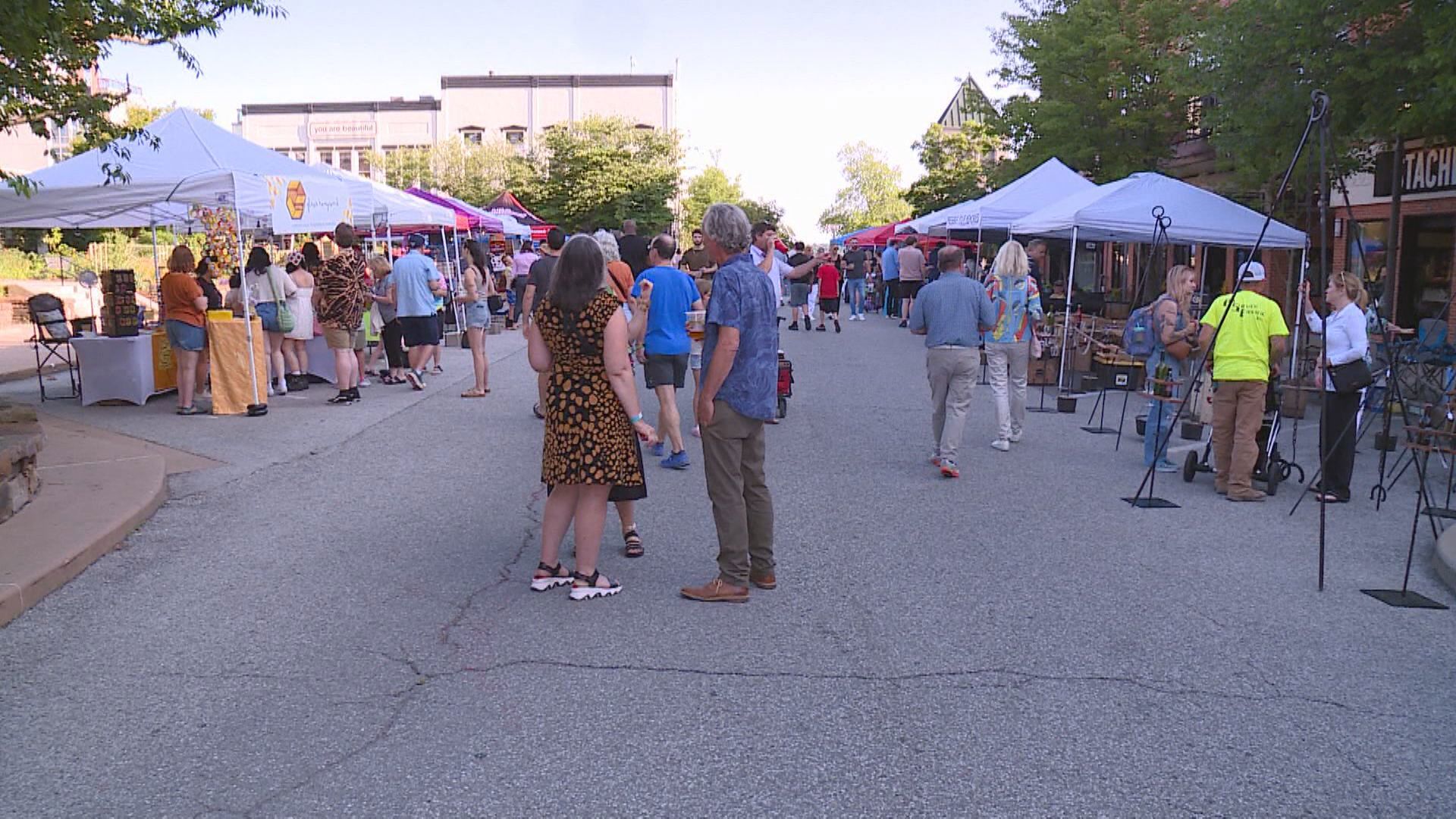 Fayetteville gears up for first Sundays on the Square | 5newsonline.com