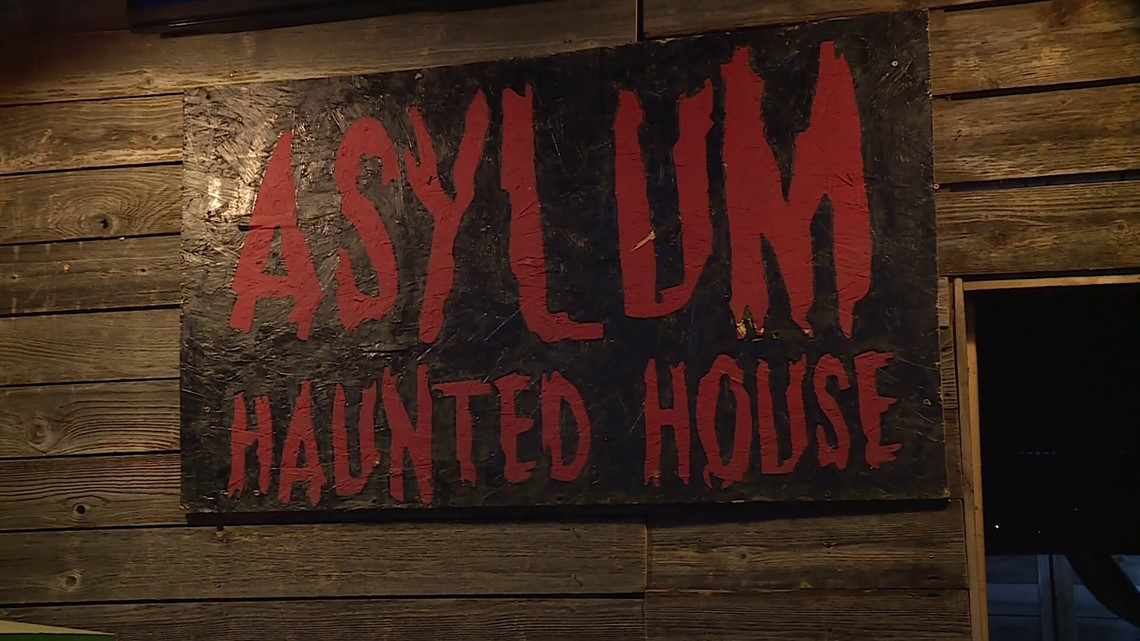 Arkansas haunted house values its employees & the scares | 5newsonline.com