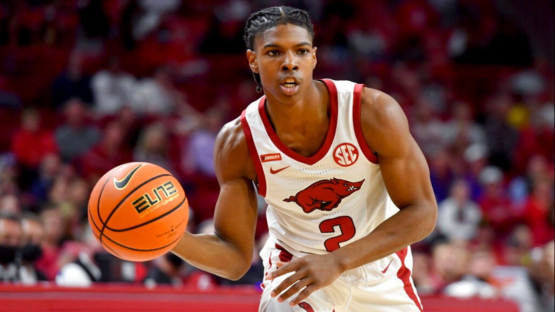 Former Arkansas guard KK Robinson transferring to Texas A&M ...
