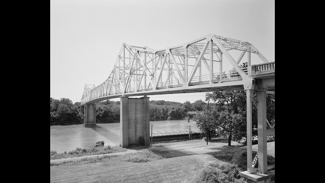Judge Gives Group 90 Days To Save Historic Arkansas Bridge ...