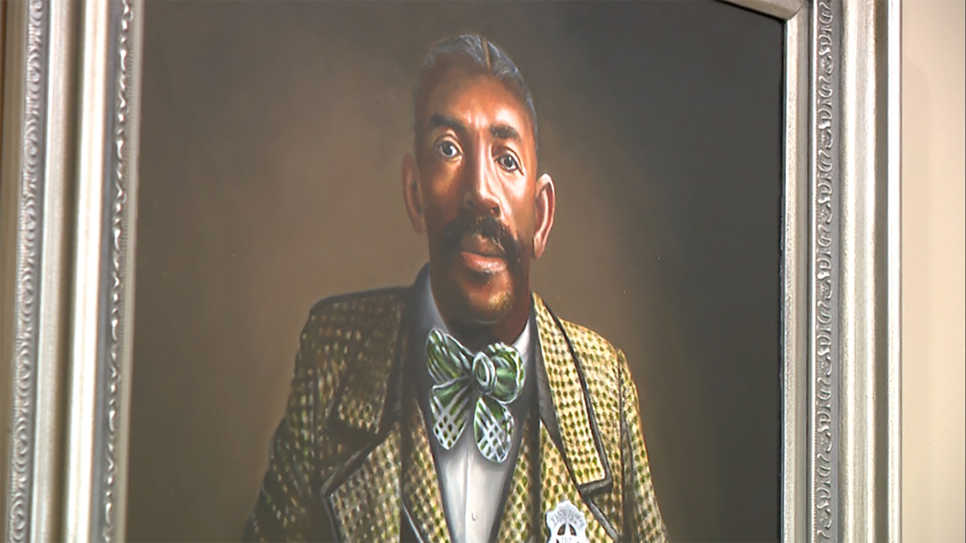Arkansas Capitol unveils historic portrait honoring Bass Reeves ...