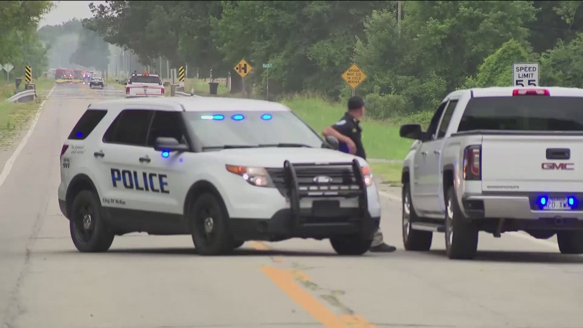 Train leaking nitric acid puts small Arkansas town on alert ...