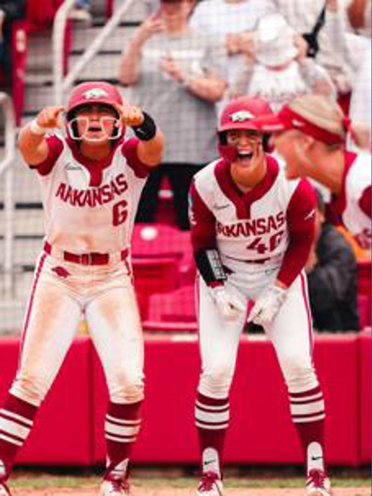 Arkansas rains down offense on Duke in Super Regional win | 5newsonline.com