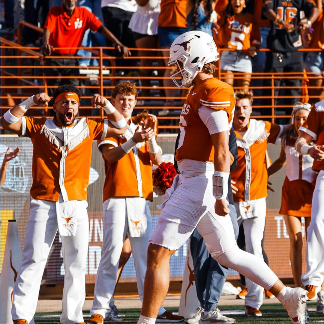 Manning dominates Hogs as Horns win 81st meeting, first in Austin since ...