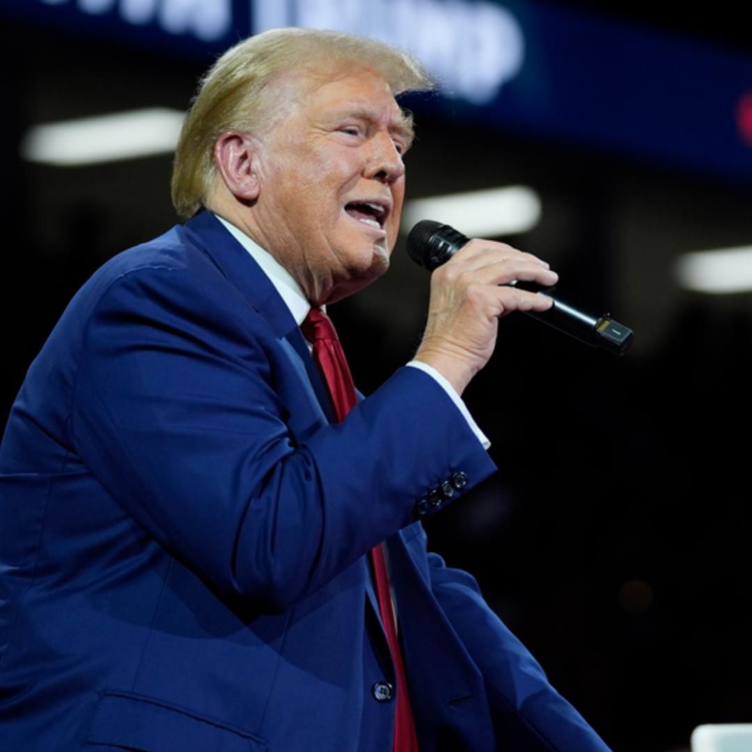 Trump endorses Sarah Huckabee Sanders for Arkansas governor re-election ...