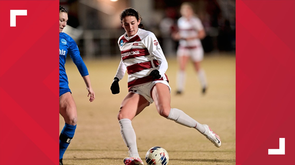 Razorback Soccer advances to Elite Eight with win in penalty kicks over ...