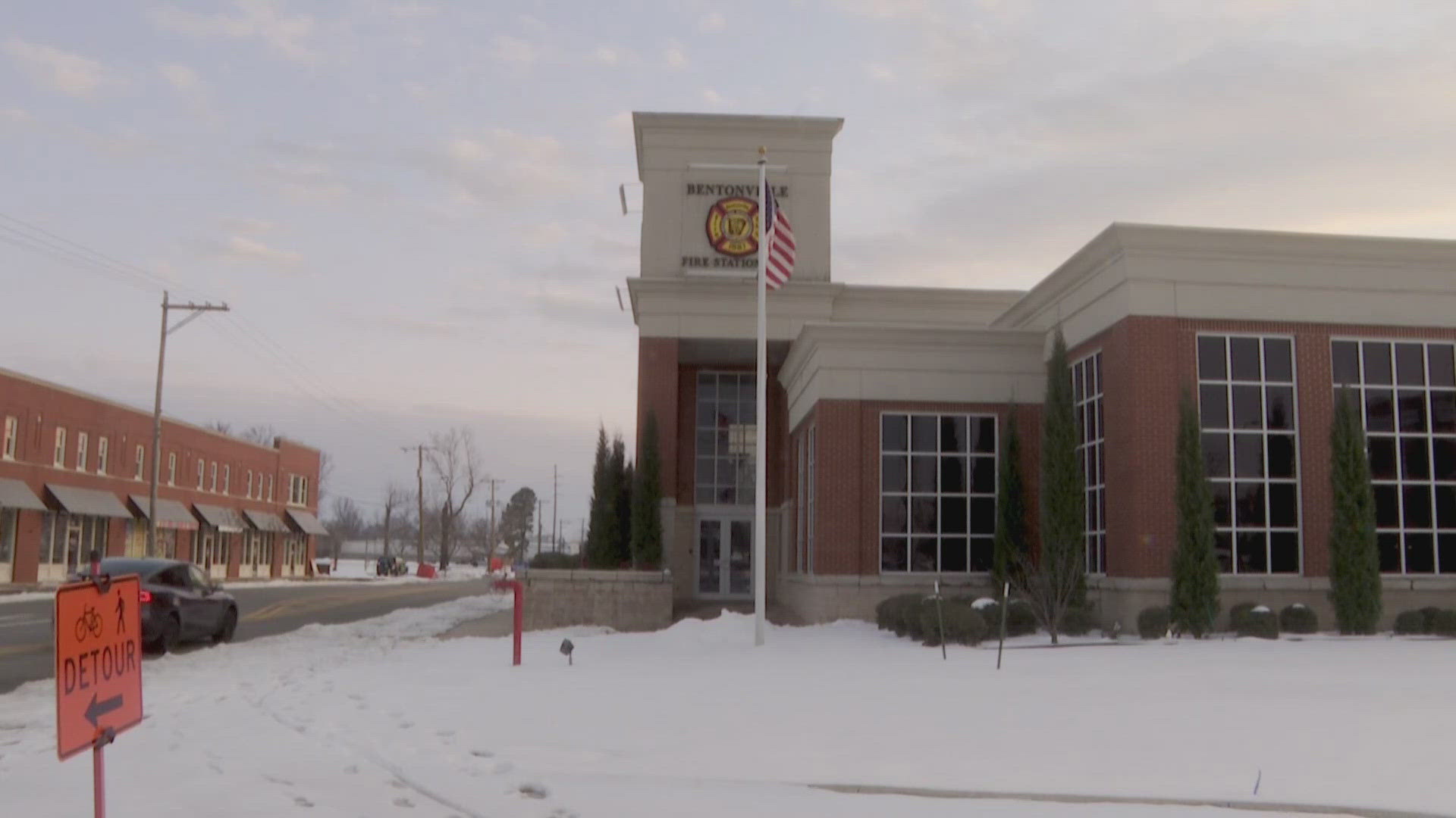 Bentonville Fire Department takes icy plunge for ice water rescue ...