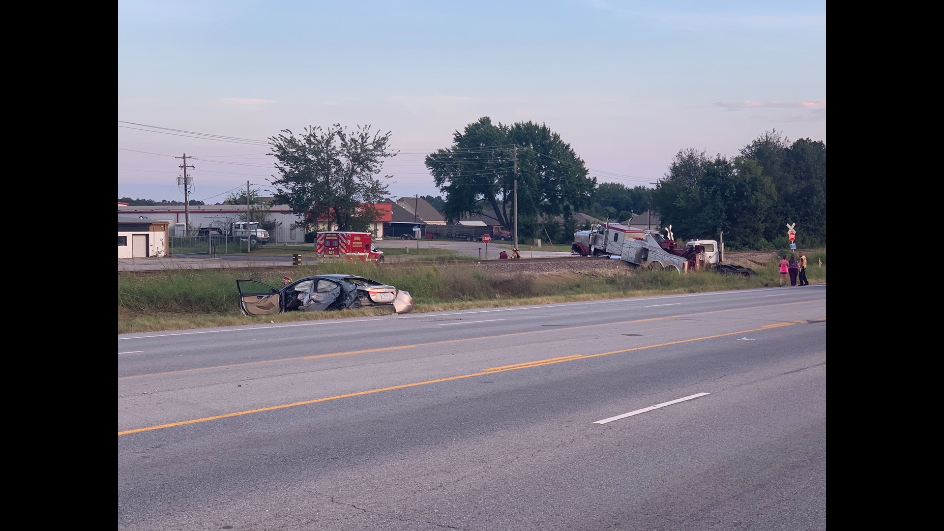 Emergency Crews Respond To Four-Car Crash In Rogers | 5newsonline.com